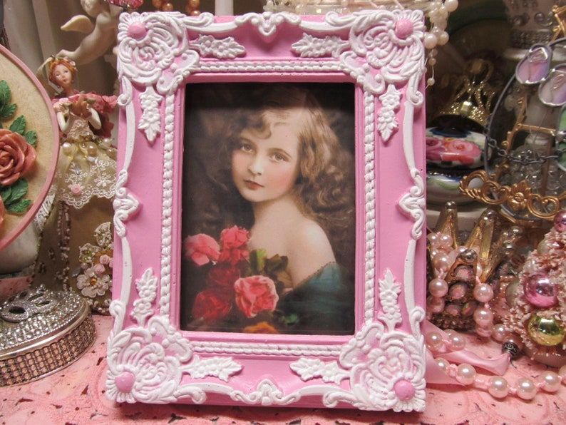 pink picture frames for wall